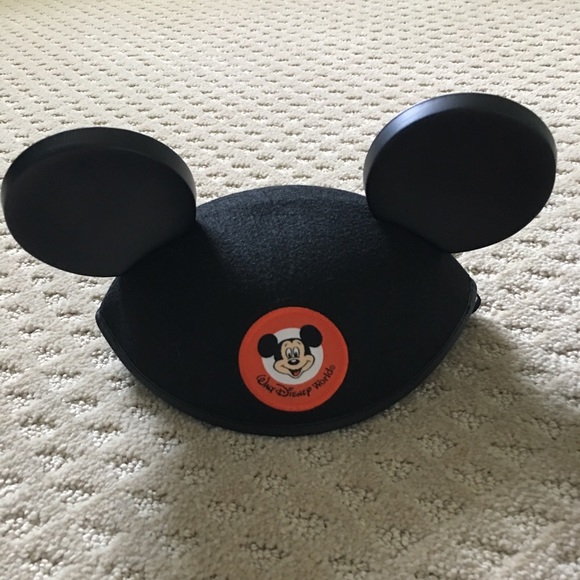 Other | 4 Mickey Mouse Hats | Poshmark